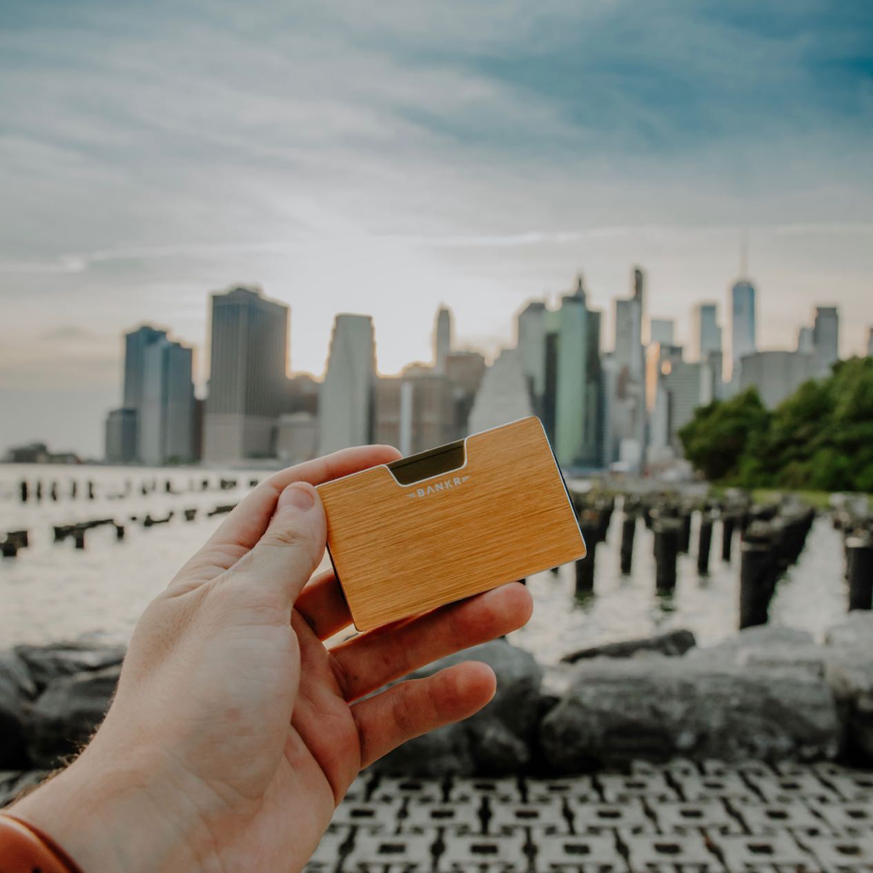 Bankr Wallet Review 2023 - Legit Brand Reviews